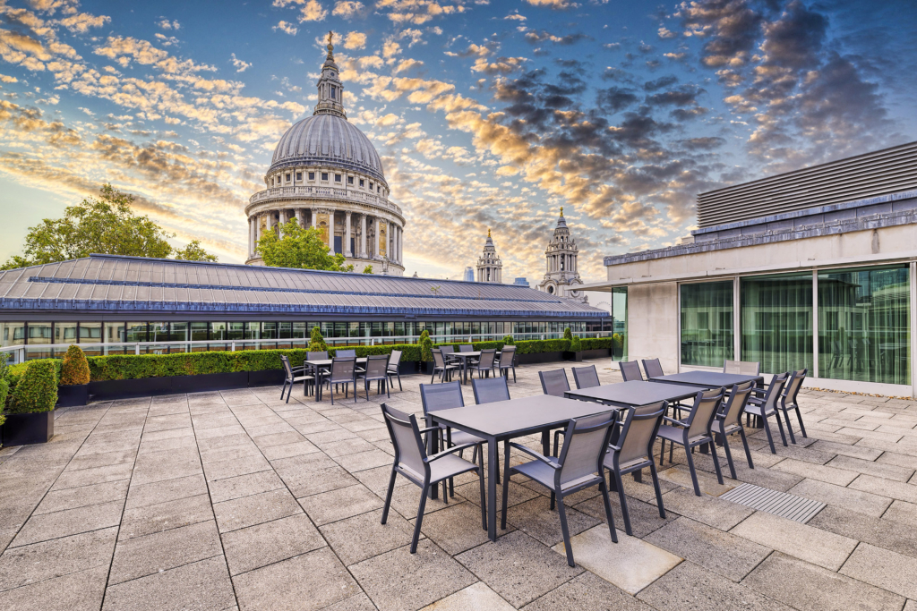 Example Commercial Photography, St Martin’s Court, London, EC4M ...
